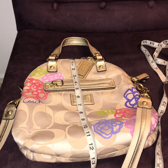 Coach | Bags | Coach Poppy Daisy Floral Applique Crossbody | Poshmark